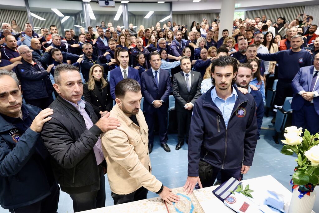 Στην υπηρεσία του ΕΚΑΒ προστέθηκαν 158 διασώστες - HEALTHVIEW